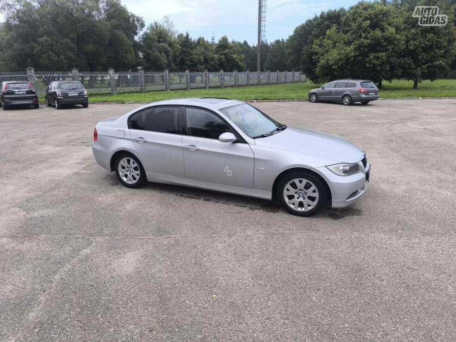 BMW 318 2006 Kauņa, ar dzinēja tilpumu 2.00 L un nobraukumu 328 tūkst. km par 1590 €, foto 4 vietnē AUTOMOTO.COM.LV