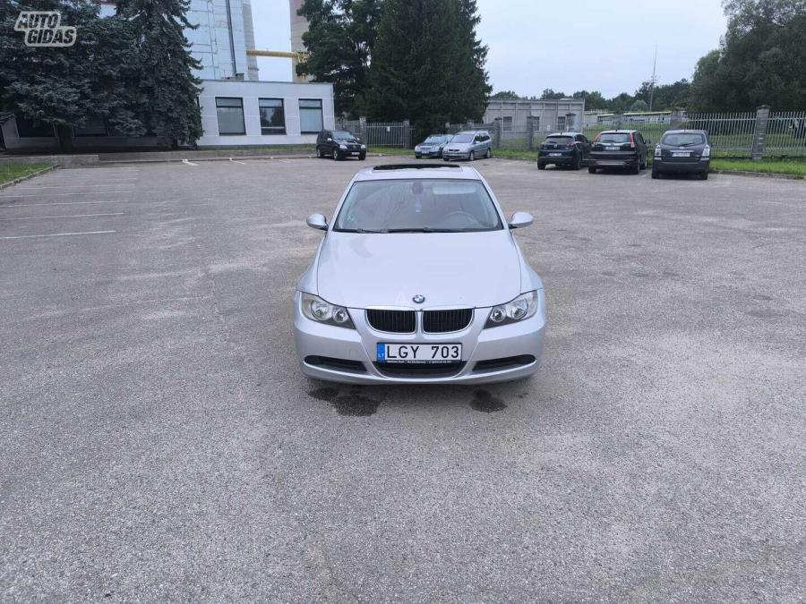 BMW 318 2006 Kauņa, ar dzinēja tilpumu 2.00 L un nobraukumu 328 tūkst. km par 1590 €, foto 6 vietnē AUTOMOTO.COM.LV
