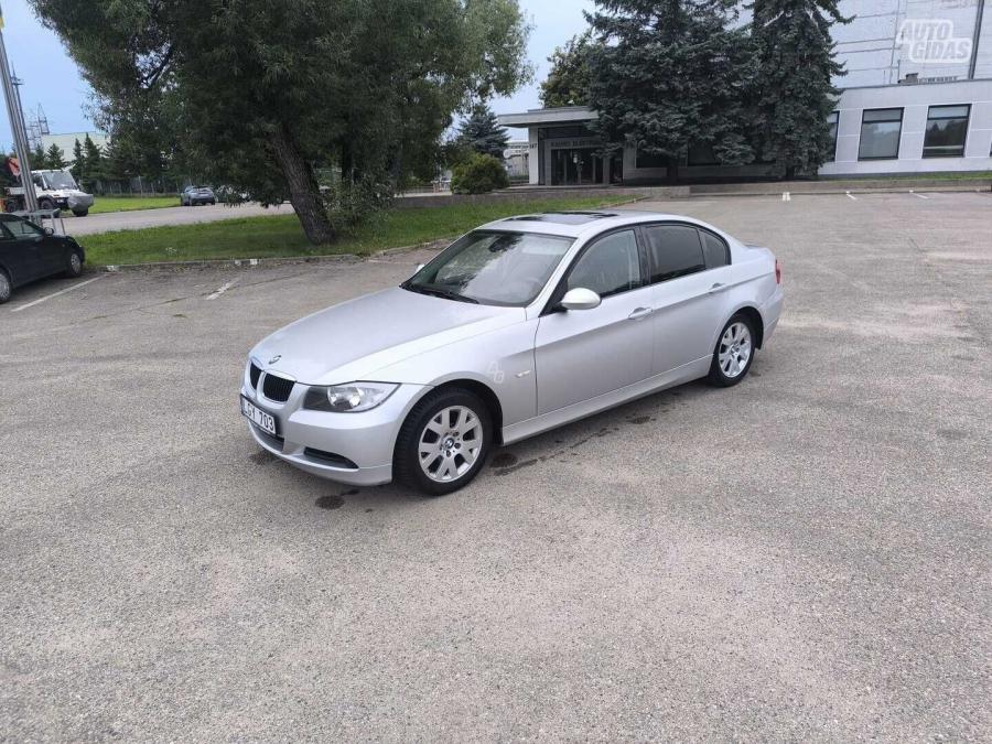 BMW 318 2006 Kauņa, ar dzinēja tilpumu 2.00 L un nobraukumu 328 tūkst. km par 1590 €, foto 11 vietnē AUTOMOTO.COM.LV