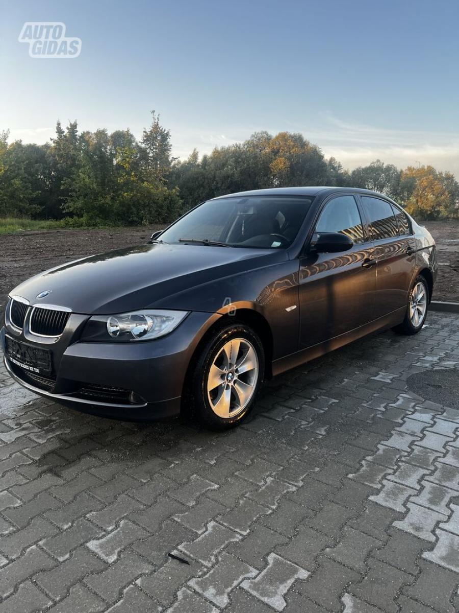 BMW 318 2006 in Kaunas, with an engine capacity of 2.00 L and mileage of 206 thousand km for 1300 €, photo 4 on AUTOMOTO.COM.LV