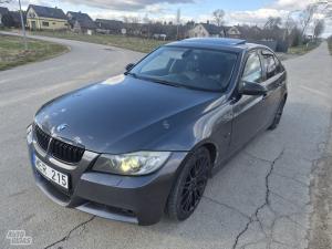 BMW 318 2007 in Vilnius, with an engine capacity of 2.00 L and mileage of 326 thousand km for 4000 €, photo 4 on AUTOMOTO.COM.LV