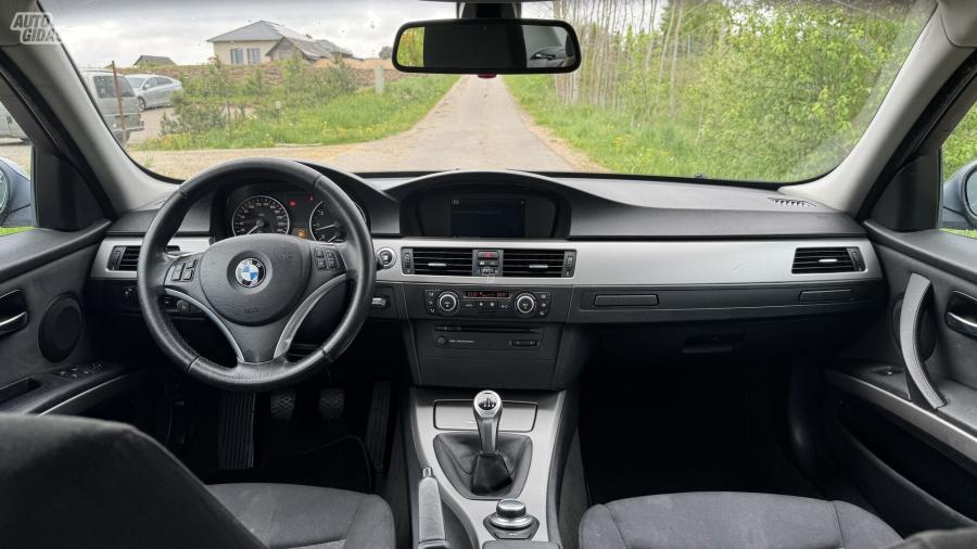 BMW 318 2007 in Vilnius, with an engine capacity of 2.00 L and mileage of 382 thousand km for 2100 €, photo 8 on AUTOMOTO.COM.LV