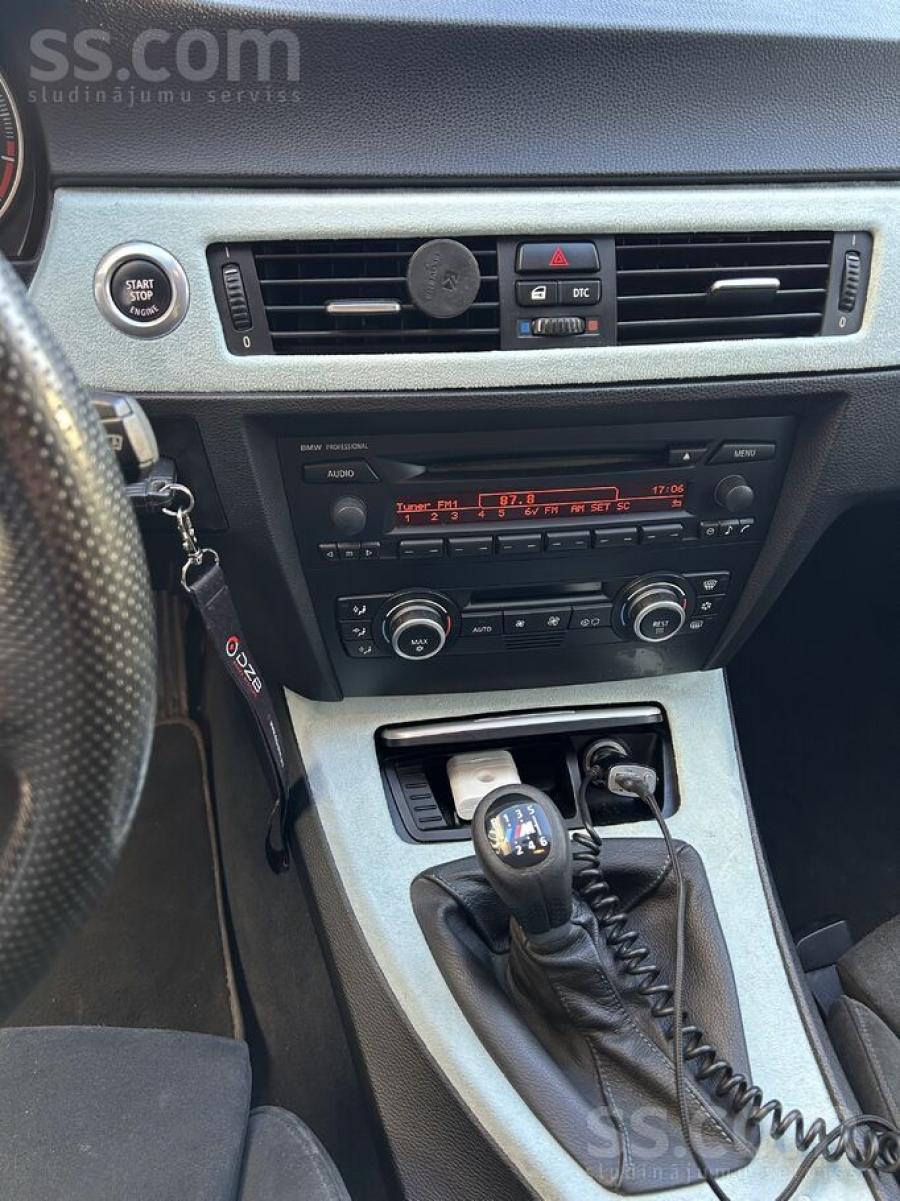 BMW 318 2007 Rīga, ar dzinēja tilpumu 2.00 L un nobraukumu 390 tūkst. km par 3650 €, foto 14 vietnē AUTOMOTO.COM.LV