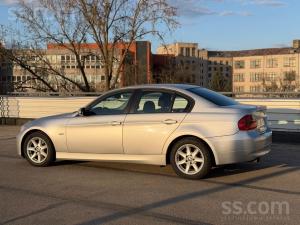 БМВ 318 2007 в Рига, объемом двигателя 2.00 л и пробегом 350 тыс. км за 3000 €, фото 4 на AUTOMOTO.COM.LV