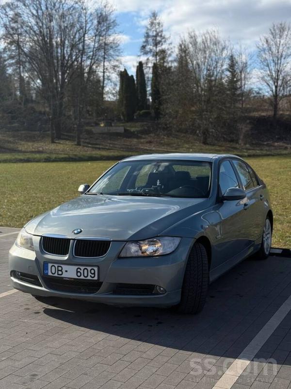 BMW 318 2008 in Rezekne, with an engine capacity of 2.00 L and mileage of 250 thousand km for 3200 €, photo 2 on AUTOMOTO.COM.LV
