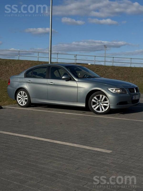 BMW 318 2008 in Rezekne, with an engine capacity of 2.00 L and mileage of 250 thousand km for 3200 €, photo 3 on AUTOMOTO.COM.LV