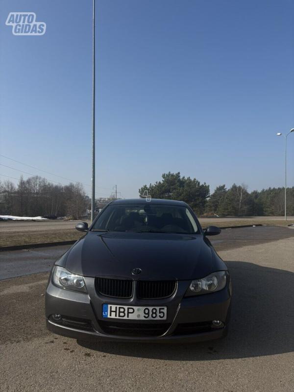 BMW 318 2008 Utena, ar dzinēja tilpumu 2.00 L un nobraukumu 325 tūkst. km par 3000 €, foto 3 vietnē AUTOMOTO.COM.LV