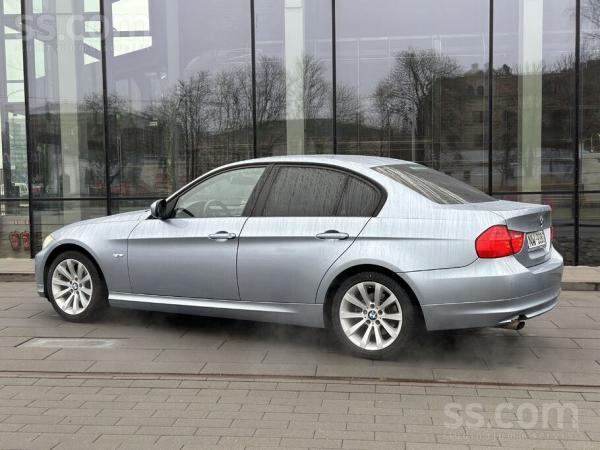 BMW 318 2009 in Riga, with an engine capacity of 2.00 L and mileage of 190 thousand km for 4150 €, photo 2 on AUTOMOTO.COM.LV