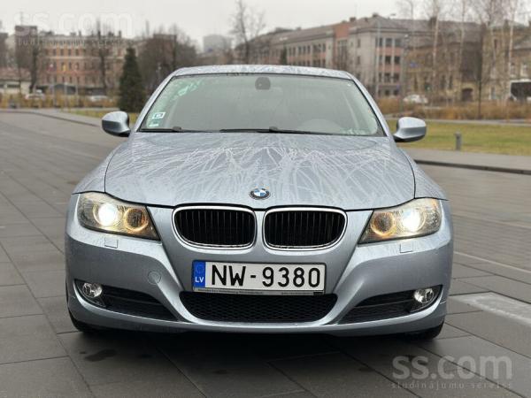 BMW 318 2009 in Riga, with an engine capacity of 2.00 L and mileage of 190 thousand km for 4150 €, photo 3 on AUTOMOTO.COM.LV