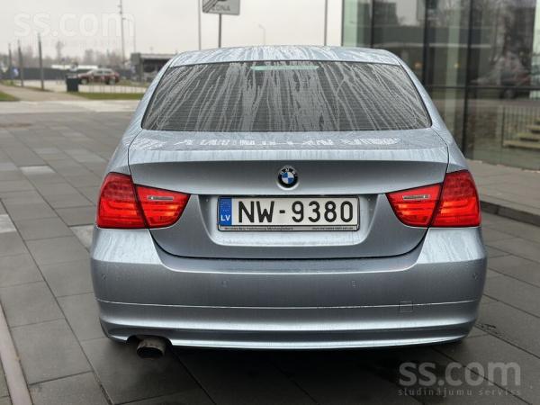 BMW 318 2009 in Riga, with an engine capacity of 2.00 L and mileage of 190 thousand km for 4150 €, photo 7 on AUTOMOTO.COM.LV