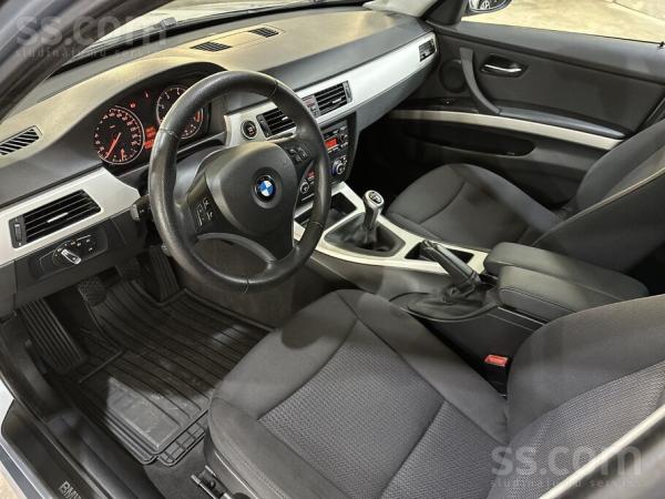 BMW 318 2009 in Riga, with an engine capacity of 2.00 L and mileage of 190 thousand km for 4150 €, photo 9 on AUTOMOTO.COM.LV