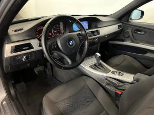 BMW 318 2009 Jūrmala, ar dzinēja tilpumu 2.00 L un nobraukumu 30 tūkst. km par 5950 €, foto 25 vietnē AUTOMOTO.COM.LV