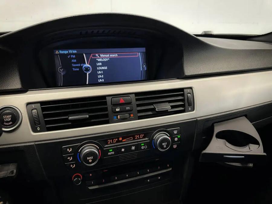 BMW 318 2009 Jūrmala, ar dzinēja tilpumu 2.00 L un nobraukumu 30 tūkst. km par 5950 €, foto 34 vietnē AUTOMOTO.COM.LV