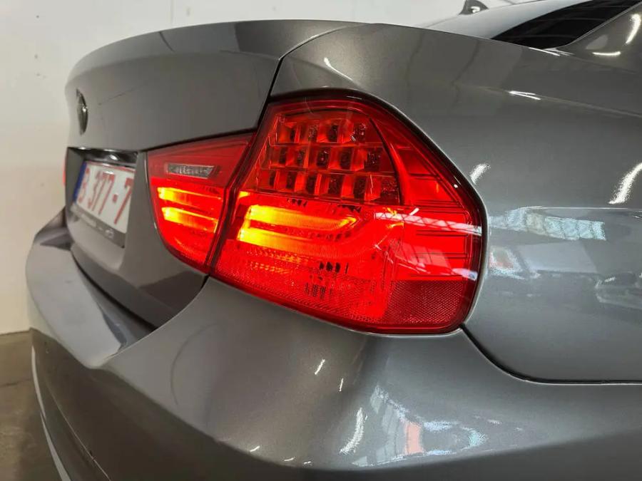 BMW 318 2009 Jūrmala, ar dzinēja tilpumu 2.00 L un nobraukumu 30 tūkst. km par 5950 €, foto 49 vietnē AUTOMOTO.COM.LV