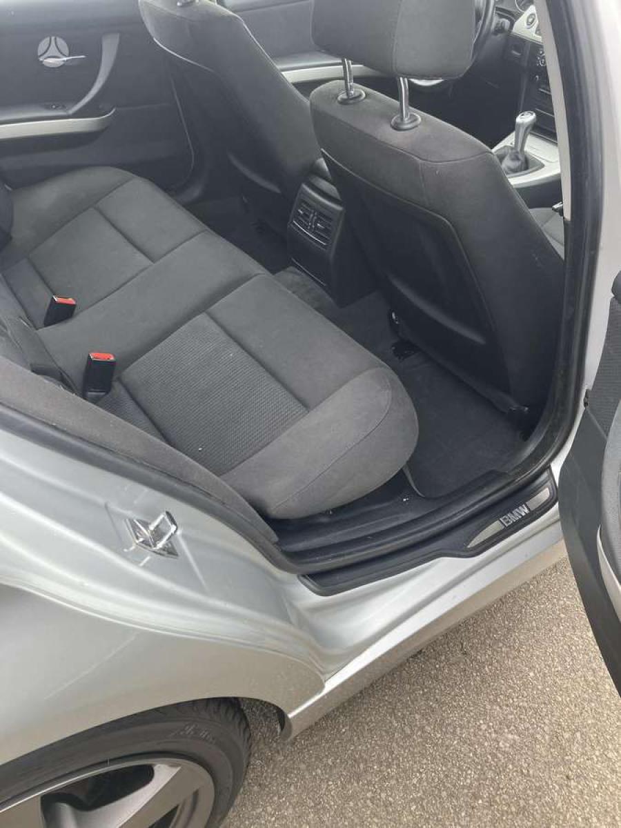 BMW 318 2009 Rokiškis, ar dzinēja tilpumu 2.00 L un nobraukumu 279 tūkst. km par 3950 €, foto 10 vietnē AUTOMOTO.COM.LV
