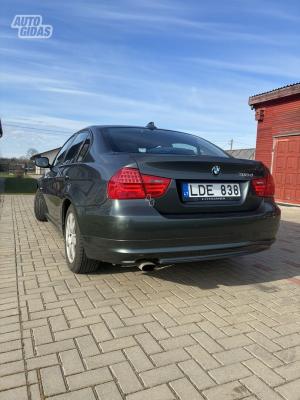 BMW 318 2010 in Vilnius, with an engine capacity of 2.00 L and mileage of 278 thousand km for 4200 €, photo 7 on AUTOMOTO.COM.LV