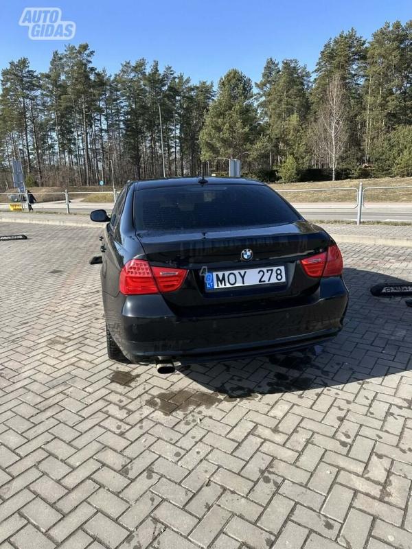 BMW 318 2011 in Vilnius, with an engine capacity of 2.00 L and mileage of 309 thousand km for 5000 €, photo 2 on AUTOMOTO.COM.LV