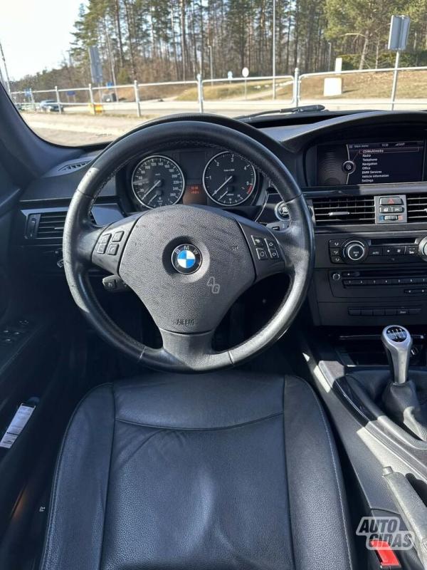 BMW 318 2011 in Vilnius, with an engine capacity of 2.00 L and mileage of 309 thousand km for 5000 €, photo 7 on AUTOMOTO.COM.LV