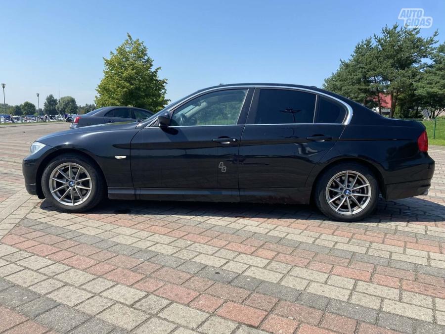 BMW 318 2011 in Silute, with an engine capacity of 1.80 L and mileage of 350 thousand km for 3550 €, photo 7 on AUTOMOTO.COM.LV