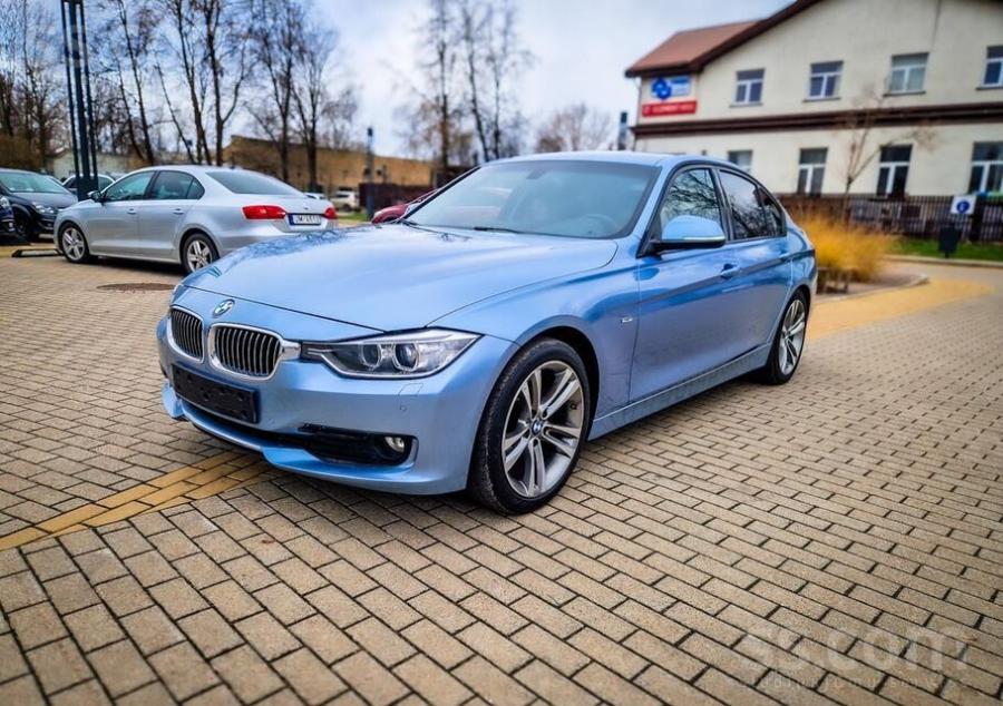 BMW 318 2012 in Riga, with an engine capacity of 2.00 L and mileage of 248 thousand km for 8990 €, photo 1 on AUTOMOTO.COM.LV