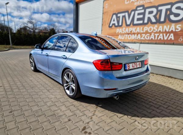 BMW 318 2012 in Riga, with an engine capacity of 2.00 L and mileage of 248 thousand km for 8950 €, photo 6 on AUTOMOTO.COM.LV