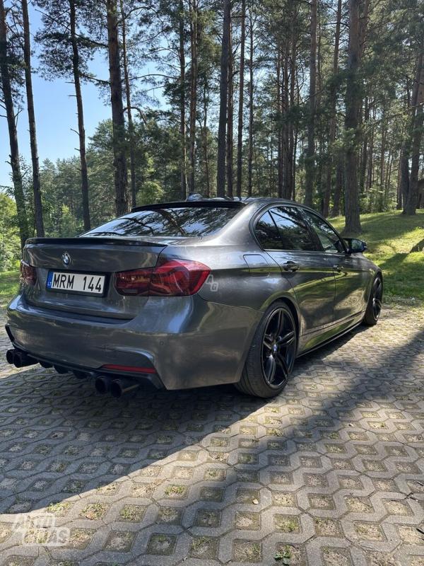 BMW 318 2012 in Moletai, with an engine capacity of 2.00 L and mileage of 370 thousand km for 10000 €, photo 4 on AUTOMOTO.COM.LV