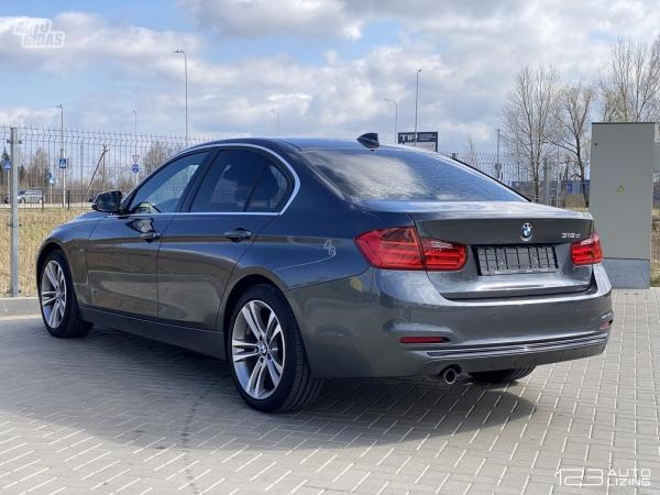 BMW 318 2013 in Taurage, with an engine capacity of 2.00 L and mileage of 150 thousand km for 10650 €, photo 5 on AUTOMOTO.COM.LV