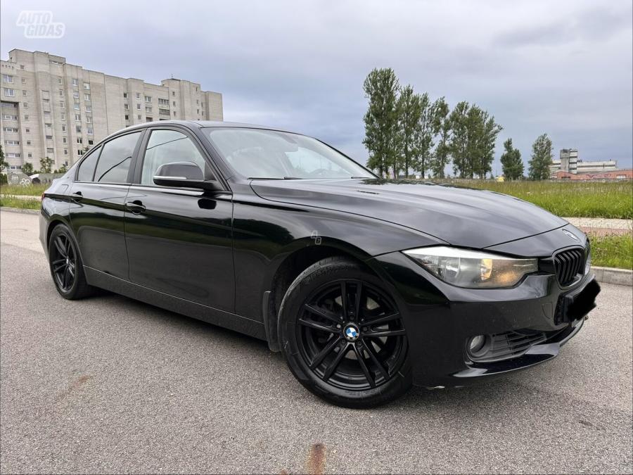 BMW 318 2013 in Kaunas, with an engine capacity of 2.00 L and mileage of 340 thousand km for 8000 €, photo 5 on AUTOMOTO.COM.LV