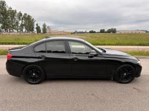 BMW 318 2013 in Kaunas, with an engine capacity of 2.00 L and mileage of 340 thousand km for 8000 €, photo 8 on AUTOMOTO.COM.LV