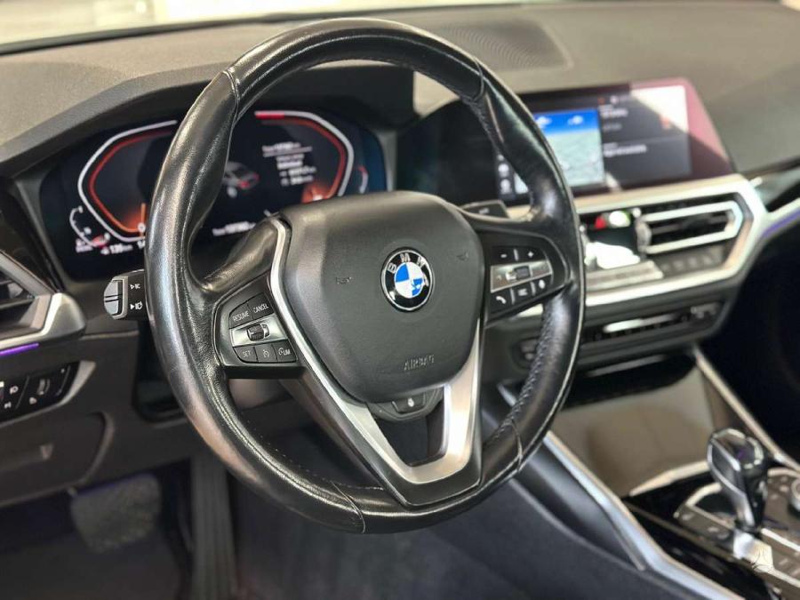 BMW 318 2019 Klaipėda, ar dzinēja tilpumu 2.00 L un nobraukumu 137 tūkst. km par 24553 €, foto 9 vietnē AUTOMOTO.COM.LV