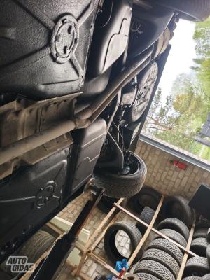BMW 318 1989 in Klaipeda, with an engine capacity of 1.80 L and mileage of 300 thousand km for 2700 €, photo 7 on AUTOMOTO.COM.LV