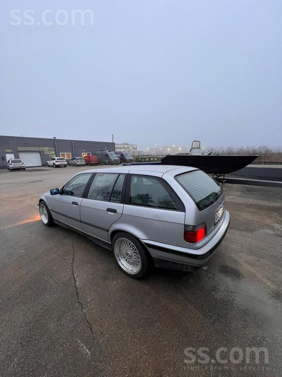 BMW 318 1997 in Riga, with an engine capacity of 1.80 L and mileage of 0 thousand km for 2999 €, photo 6 on AUTOMOTO.COM.LV
