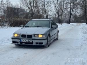 BMW 318 1997 in Riga, with an engine capacity of 1.90 L and mileage of 303 thousand km for 2500 €, photo 2 on AUTOMOTO.COM.LV