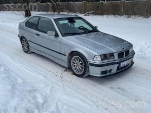 BMW 318 1997 Rīga, ar dzinēja tilpumu 1.90 L un nobraukumu 303 tūkst. km par 2500 €, foto 6 vietnē AUTOMOTO.COM.LV
