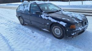 BMW 318 1997 in Telschi, with an engine capacity of 1.80 L and mileage of 300 thousand km for 1450 €, photo 2 on AUTOMOTO.COM.LV