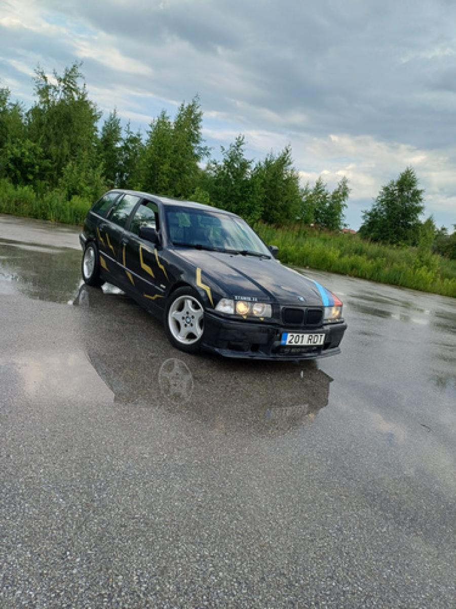 БМВ 318 1997 в Тарту, объемом двигателя 2.80 л и пробегом 267 тыс. км за 3000 €, фото 1 на AUTOMOTO.COM.LV