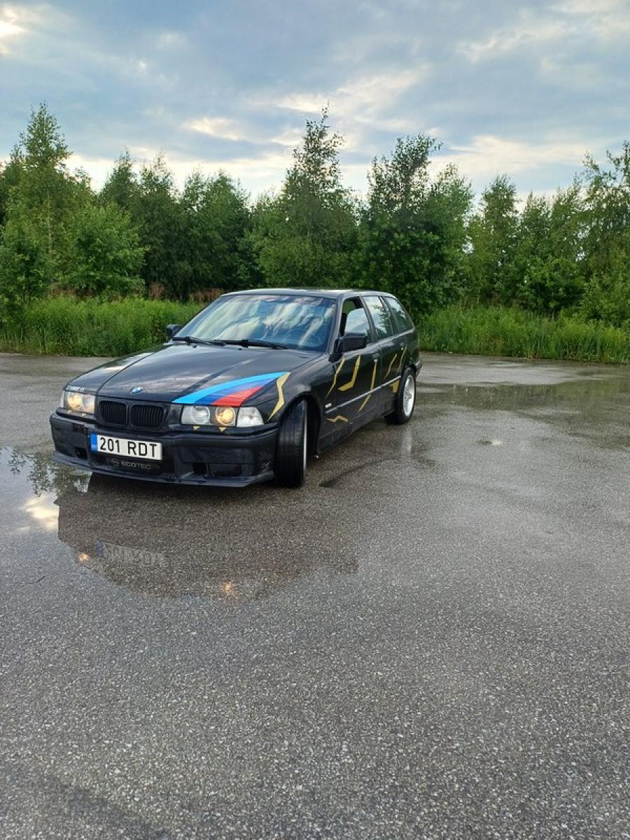 BMW 318 1997 Tartu, ar dzinēja tilpumu 2.80 L un nobraukumu 267 tūkst. km par 3000 €, foto 10 vietnē AUTOMOTO.COM.LV