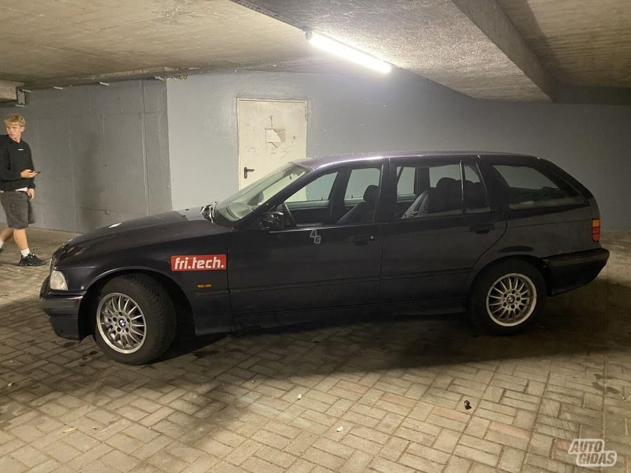 BMW 318 1997 in Kaunas, with an engine capacity of 1.80 L and mileage of 230 thousand km for 1500 €, photo 3 on AUTOMOTO.COM.LV
