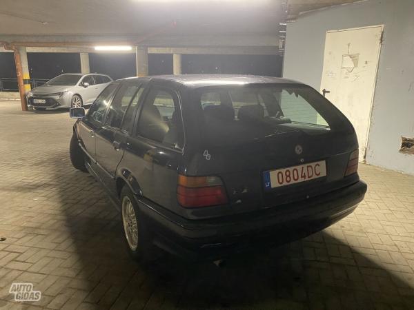 BMW 318 1997 Kauņa, ar dzinēja tilpumu 1.80 L un nobraukumu 230 tūkst. km par 1500 €, foto 4 vietnē AUTOMOTO.COM.LV
