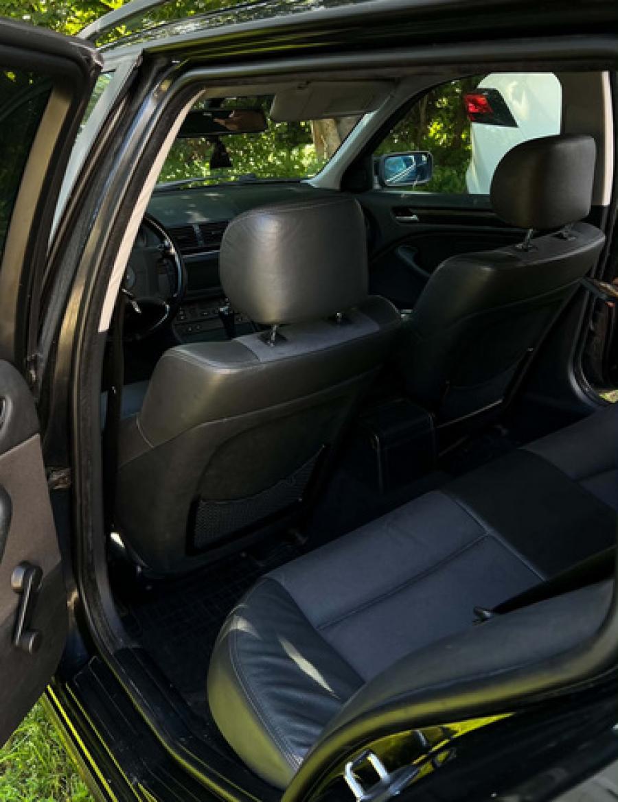 БМВ 318 2003 в Пярну, объемом двигателя 2.00 л и пробегом 339 тыс. км за 3500 €, фото 12 на AUTOMOTO.COM.LV