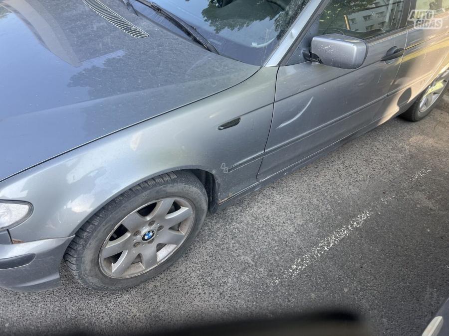 BMW 318 2004 in Taurage, with an engine capacity of 2.00 L and mileage of 390 thousand km for 1000 €, photo 5 on AUTOMOTO.COM.LV