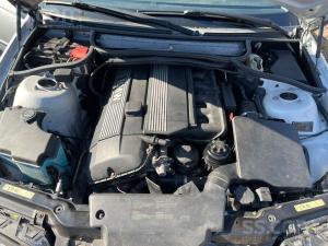 BMW 318 2005 in Ogre, with an engine capacity of 2.20 L and mileage of 242 thousand km for 2475 €, photo 9 on AUTOMOTO.COM.LV