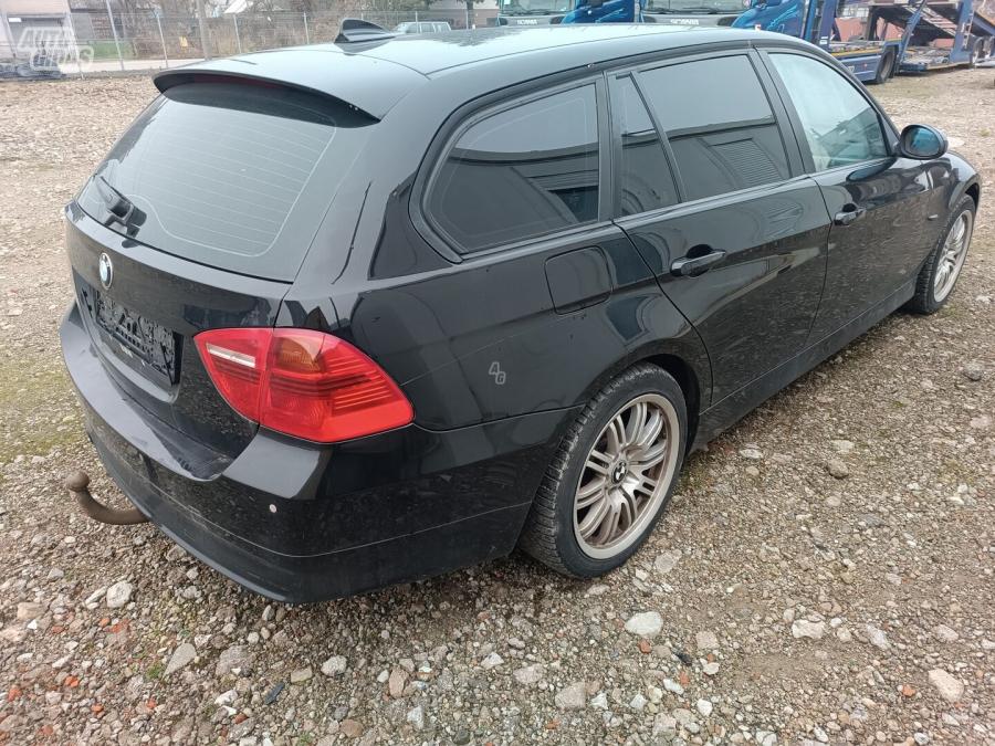 BMW 318 2007 Kauņa, ar dzinēja tilpumu 2.00 L un nobraukumu 310 tūkst. km par 1500 €, foto 5 vietnē AUTOMOTO.COM.LV
