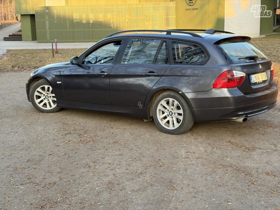 BMW 318 2007 in Vilnius, with an engine capacity of 2.00 L and mileage of 350 thousand km for 2200 €, photo 5 on AUTOMOTO.COM.LV