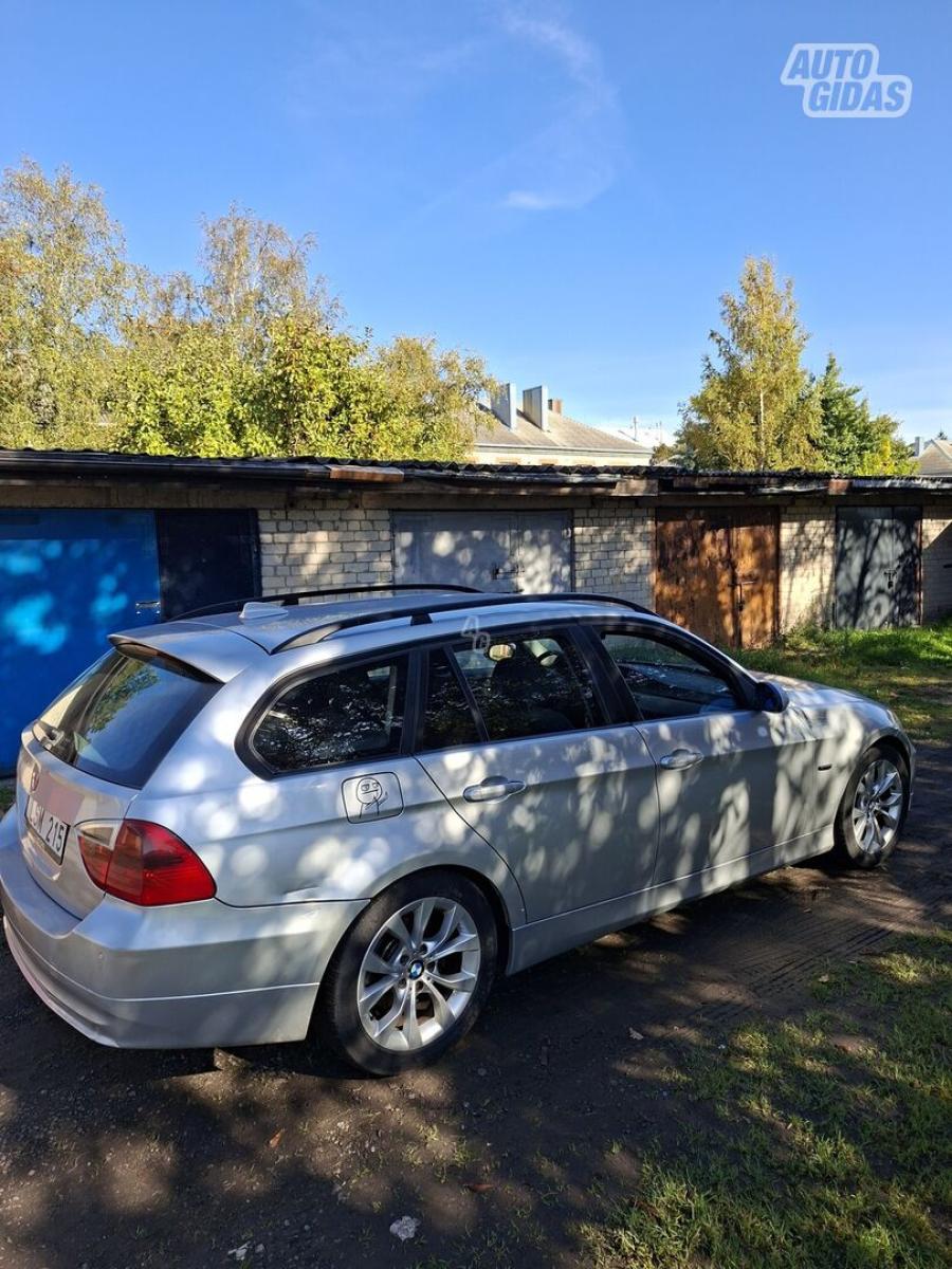 BMW 318 2007 Šauļi, ar dzinēja tilpumu 2.00 L un nobraukumu 350 tūkst. km par 2000 €, foto 4 vietnē AUTOMOTO.COM.LV