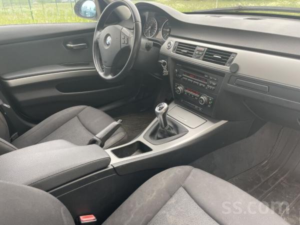 BMW 318 2008 Rīga, ar dzinēja tilpumu 2.00 L un nobraukumu 310 tūkst. km par 2500 €, foto 5 vietnē AUTOMOTO.COM.LV