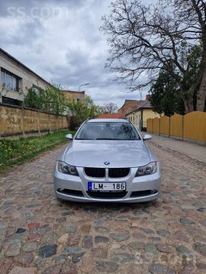 BMW 318 2008 Jelgava, ar dzinēja tilpumu 2.00 L un nobraukumu 266 tūkst. km par 3600 €, foto  vietnē AUTOMOTO.COM.LV
