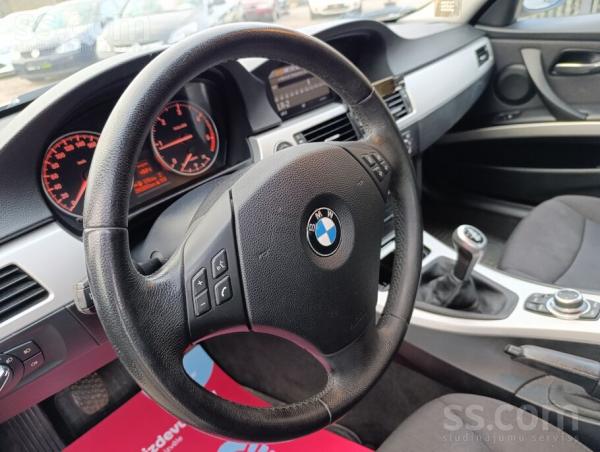 BMW 318 2008 in Valmiera, with an engine capacity of 2.00 L and mileage of 394 thousand km for 3350 €, photo 10 on AUTOMOTO.COM.LV