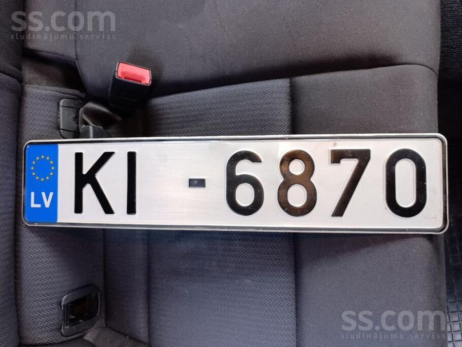 BMW 318 2008 Valmiera, ar dzinēja tilpumu 2.00 L un nobraukumu 394 tūkst. km par 3350 €, foto 18 vietnē AUTOMOTO.COM.LV