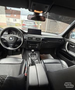 BMW 318 2008 Marijampole, ar dzinēja tilpumu 2.00 L un nobraukumu 292 tūkst. km par 2800 €, foto 9 vietnē AUTOMOTO.COM.LV